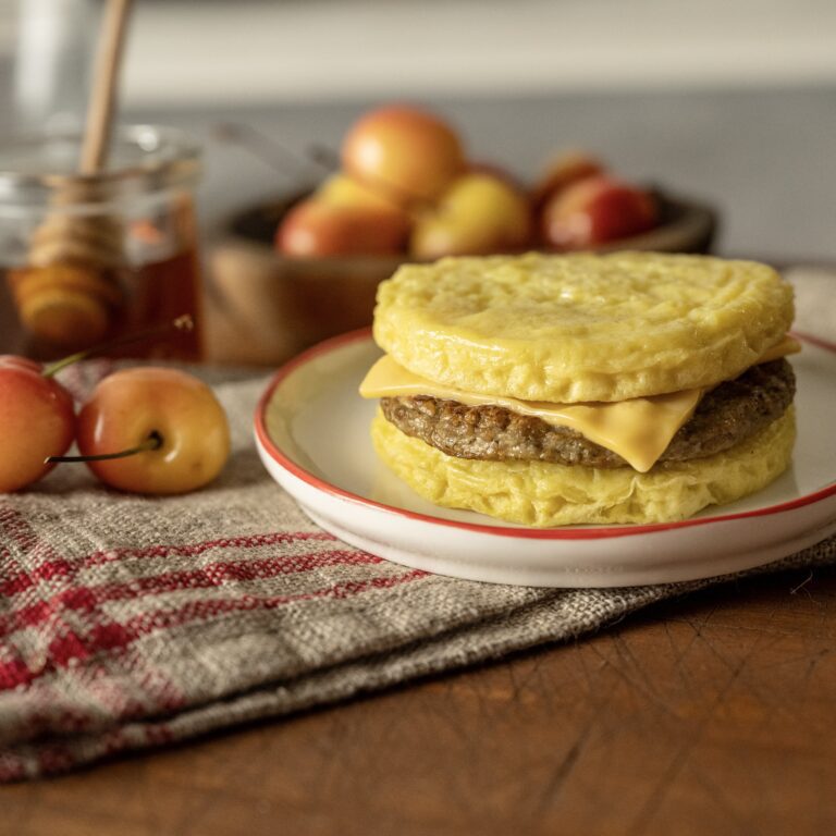 Chicken Maple Sausage Egg'Wich 2-Pack | Red's All Natural